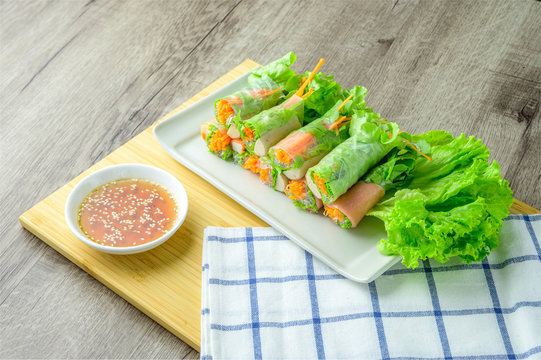 รูปภาพTiew – เลือกดูภาพถ่ายสต็อก เวกเตอร์ และวิดีโอ333 | Adobe Stock