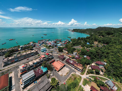 Sandakan bilder – Bläddra bland 2,427 stockfoton, vektorer och videor ...