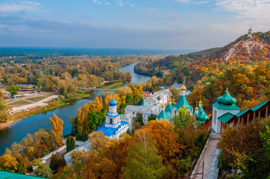 「Slavyansk」の写真素材 | 207件の無料イラスト画像 | Adobe Stock