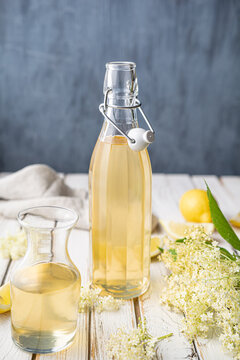 Elderflower Cordial Images – Browse 1,357 Stock Photos, Vectors, and ...