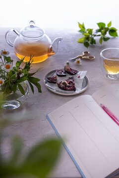 "Open Diary" Bilder – Durchsuchen 197 Archivfotos, Vektorgrafiken und ...