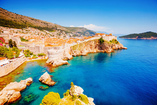 รูปภาพBokar – เลือกดูภาพถ่ายสต็อก เวกเตอร์ และวิดีโอ1,442 | Adobe Stock