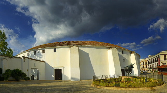 รูปภาพMaestranza – เลือกดูภาพถ่ายสต็อก เวกเตอร์ และวิดีโอ1,252 | Adobe ...