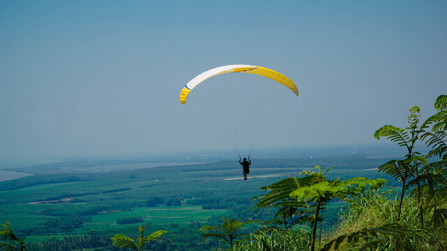 Paralayang Images – Browse 158 Stock Photos, Vectors, and Video | Adobe ...