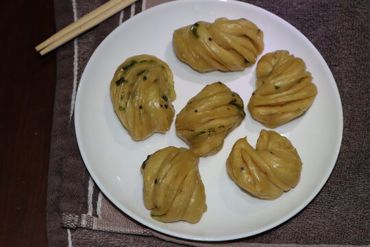 Tingmo Images – Browse 14 Stock Photos, Vectors, and Video | Adobe Stock