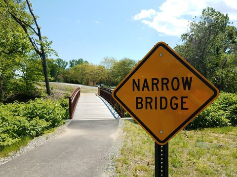 "Narrow Bridge" Images – Browse 935 Stock Photos, Vectors, and Video ...