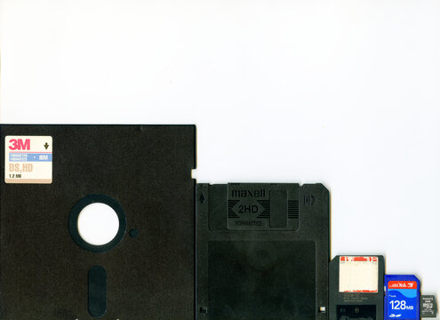 "Floppy Disk Drive" Images – Browse 9,460 Stock Photos, Vectors, and ...