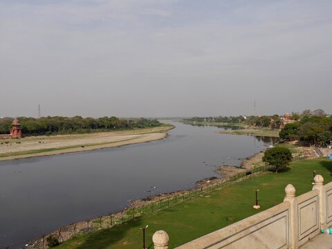 "Yamuna River" Images – Browse 1,064 Stock Photos, Vectors, and Video ...