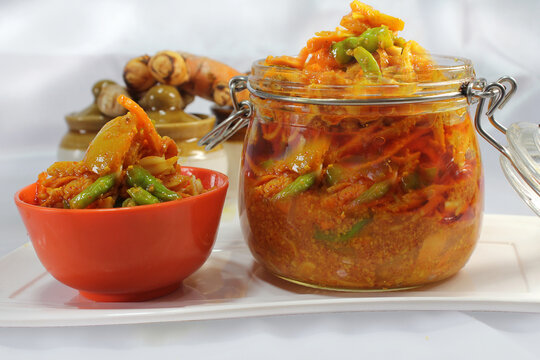 Aachar Bilder – Durchsuchen 251 Archivfotos, Vektorgrafiken und Videos ...