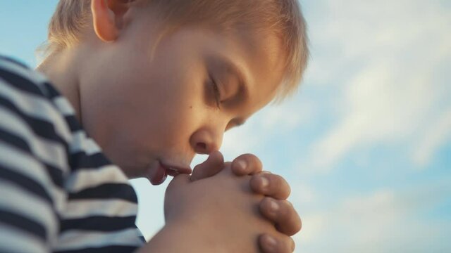 Jewish Prayer Images – Browse 61,881 Stock Photos, Vectors, and Video ...