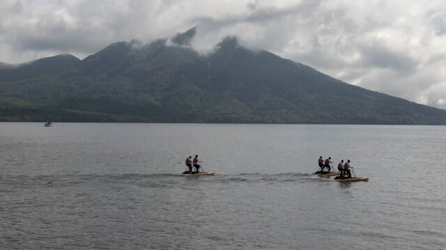 รูปภาพWater-Bicycle – เลือกดูภาพถ่ายสต็อก เวกเตอร์ และวิดีโอ220 | Adobe ...