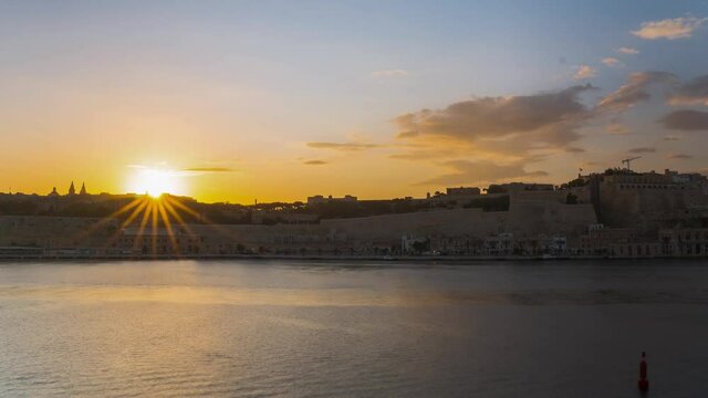 "Malta Sunset" 影像 – 瀏覽 106 個素材庫相片、向量圖和影片 | Adobe Stock