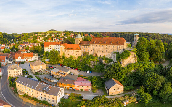 Hohn Bilder – Durchsuchen 678 Archivfotos, Vektorgrafiken und Videos ...