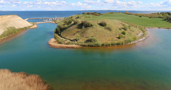 Limfjord Bilder – Durchsuchen 538 Archivfotos, Vektorgrafiken und ...