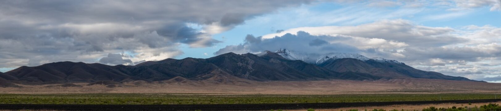 Battle Mountain Nevada Images – Browse 46 Stock Photos, Vectors, and ...