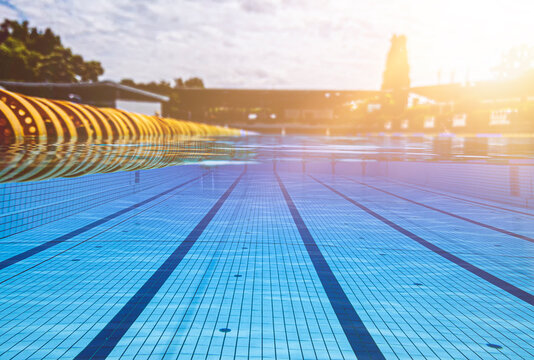 Freibad-Bilder: Stock-Fotos & -Videos. | Adobe Stock