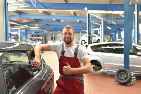 "Maintenance Service" Bilder – Durchsuchen 559 Archivfotos ...