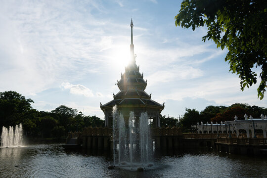 รูปภาพSaran – เลือกดูภาพถ่ายสต็อก เวกเตอร์ และวิดีโอ364 | Adobe Stock