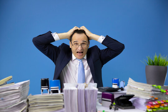 Overhour Images – Browse 19 Stock Photos, Vectors, and Video | Adobe Stock