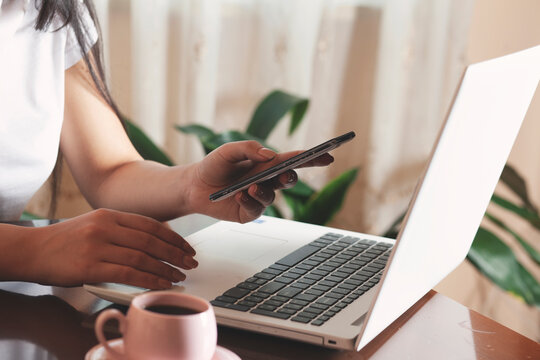 Komputer Bilder – Durchsuchen 12,378 Archivfotos, Vektorgrafiken und ...