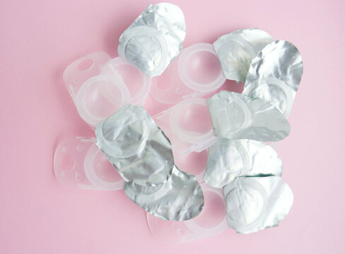 รูปภาพ"Plastic Containers" – เลือกดูภาพถ่ายสต็อก เวกเตอร์ และวิดีโอ ...