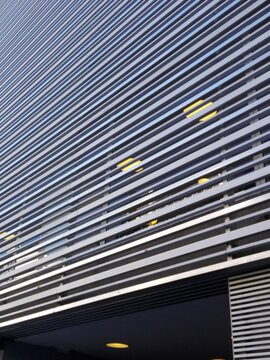 1,094 BESTE Wellblechfassade BILDER, STOCK-FOTOS & -VEKTORGRAFIKEN ...