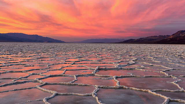 "Badwater Basin" Images – Browse 1,872 Stock Photos, Vectors, and Video ...