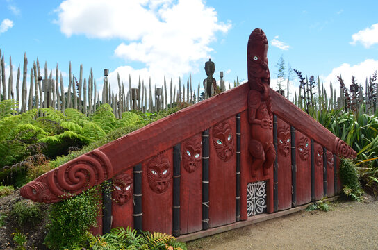 Whakairo Bilder – Durchsuchen 262 Archivfotos, Vektorgrafiken und ...