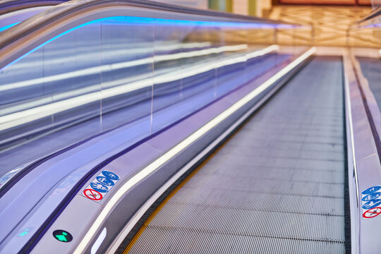 รูปภาพAutowalk – เลือกดูภาพถ่ายสต็อก เวกเตอร์ และวิดีโอ183 | Adobe Stock