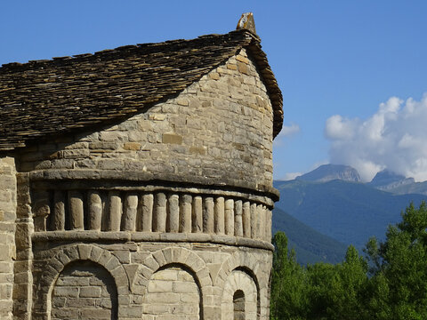 Karolingisch Bilder – Durchsuchen 1,453 Archivfotos, Vektorgrafiken und ...