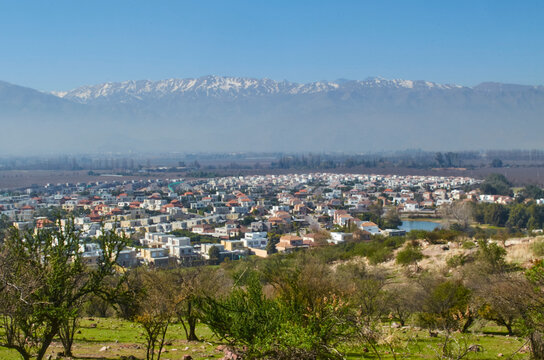 「Colina」の画像 - 10,948 件の Stock 写真、ベクターおよびビデオ | Adobe Stock