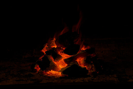 รูปภาพFogata – เลือกดูภาพถ่ายสต็อก เวกเตอร์ และวิดีโอ4,254 | Adobe Stock