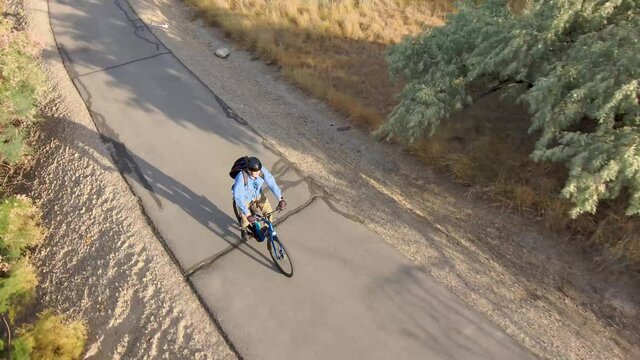 Front-Facing bilder – Bläddra bland 198 stockfoton, vektorer och videor ...