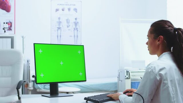 Doctor Computer Screen Images – Browse 119,152 Stock Photos, Vectors ...