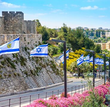 "Jerusalem Flag" Images – Browse 15 Stock Photos, Vectors, and Video ...