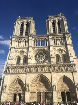 ノートルダム Images – Browse 793 Stock Photos, Vectors, and Video | Adobe Stock