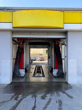 Autowaschanlage Images – Browse 477 Stock Photos, Vectors, and Video ...