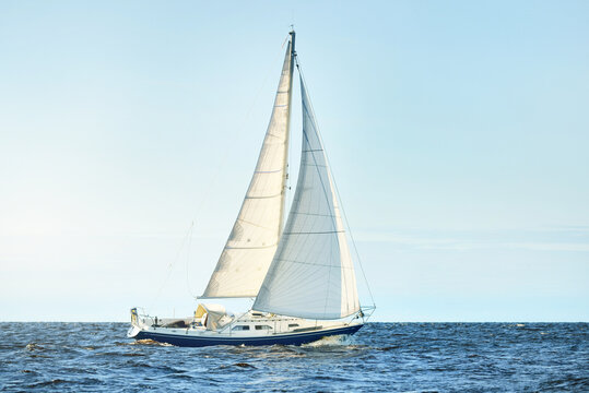 Imagens de Sloop – Explore Fotografias do Stock, Vetores e Vídeos de ...