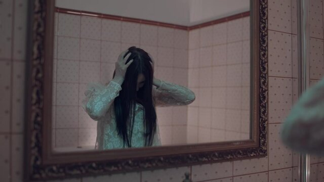 Demonic Possession Bilder – Durchsuchen 1,622 Archivfotos ...