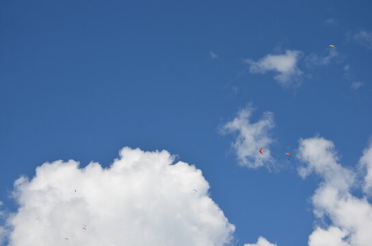 Updraft Bilder – Durchsuchen 1,084 Archivfotos, Vektorgrafiken und ...