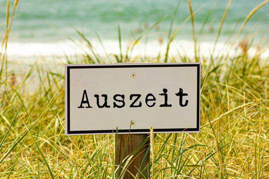 Pausenschild Bilder – Durchsuchen 21,135 Archivfotos, Vektorgrafiken ...