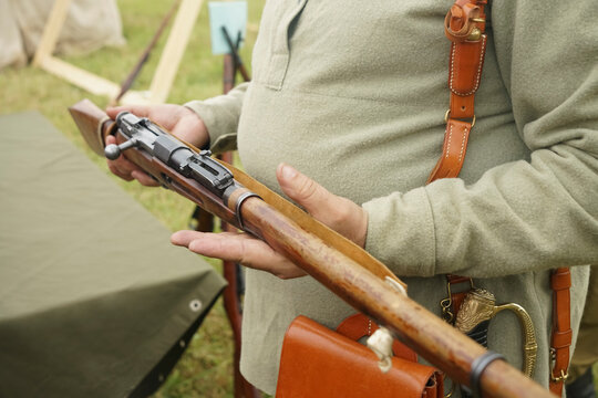 Mosin Bilder – Durchsuchen 338 Archivfotos, Vektorgrafiken und Videos ...