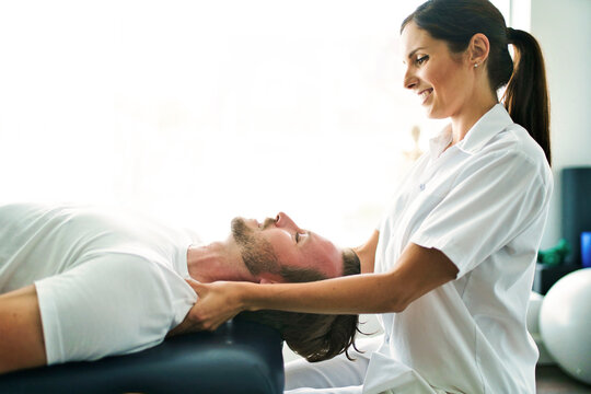 Chirotherapy Images – Parcourir 191 le catalogue de photos, vecteurs et ...