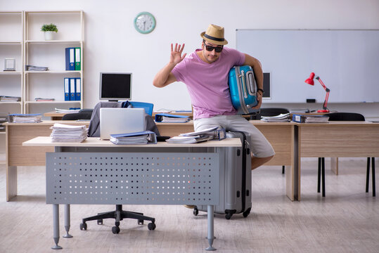 Sabbatical Bilder – Durchsuchen 5,254 Archivfotos, Vektorgrafiken und ...