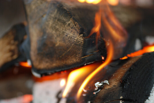 รูปภาพHolzscheit – เลือกดูภาพถ่ายสต็อก เวกเตอร์ และวิดีโอ3,155 | Adobe ...