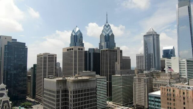 "Center City" - Images et vidéos libres de droits | Adobe Stock