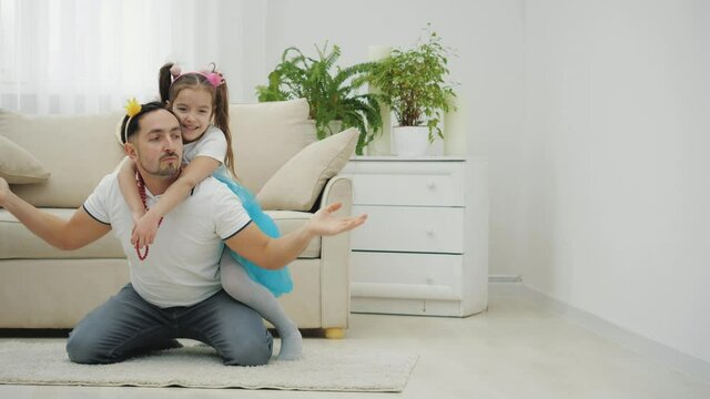 รูปภาพFatherness – เลือกดูภาพถ่ายสต็อก เวกเตอร์ และวิดีโอ68 | Adobe Stock