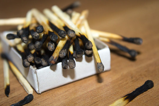 "Lucifer Match" Bilder – Durchsuchen 182 Archivfotos, Vektorgrafiken ...