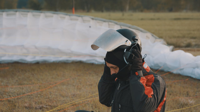 Parashut Bilder – Durchsuchen 553 Archivfotos, Vektorgrafiken und ...