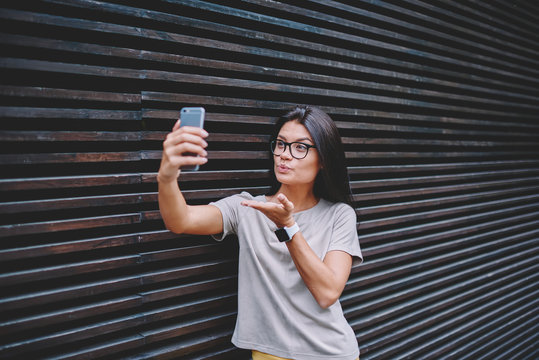 "Flying Kiss" Images – Parcourir 1,114 le catalogue de photos, vecteurs ...